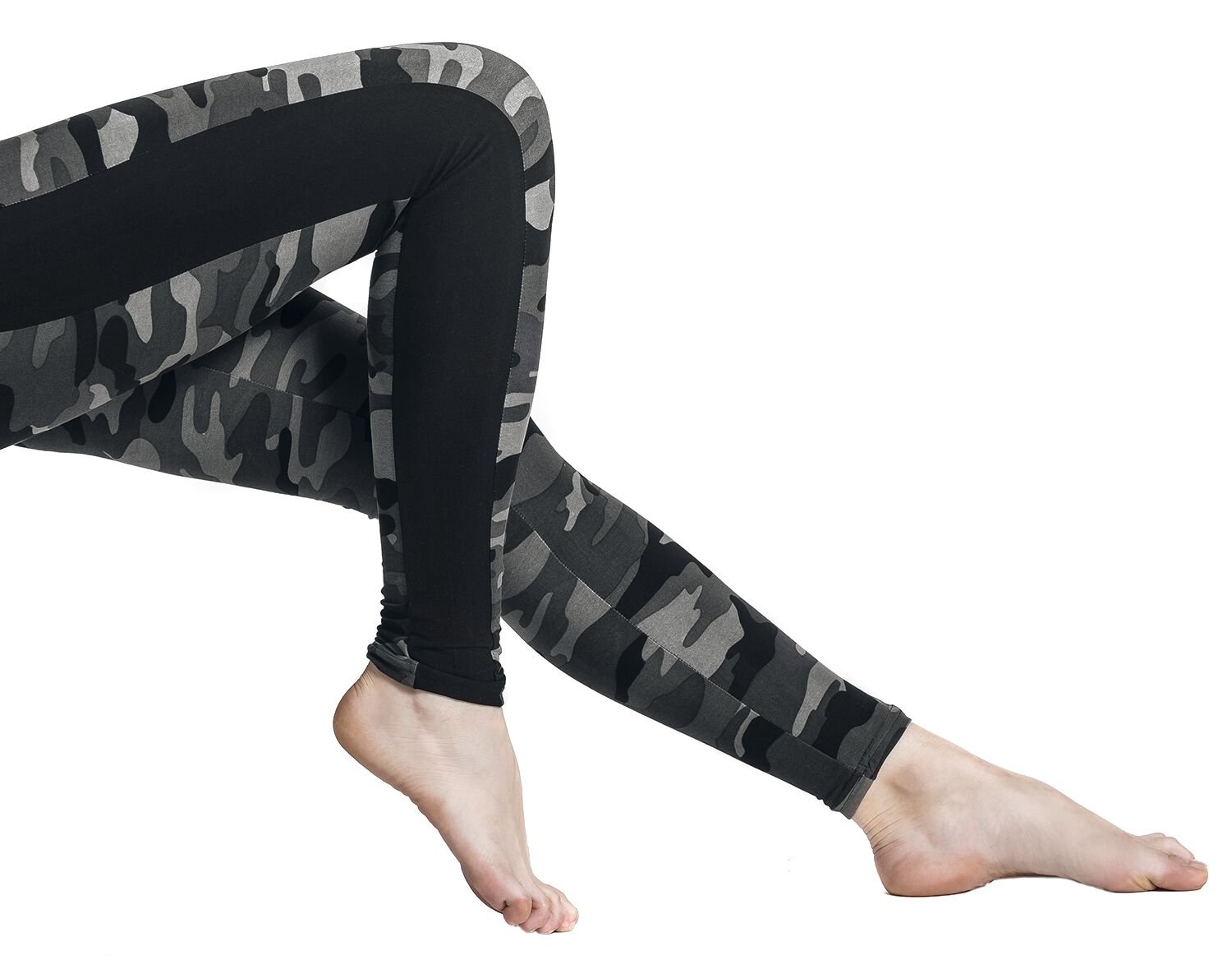 Camo Stripe Leggings | Urban Classics Leggings | EMP